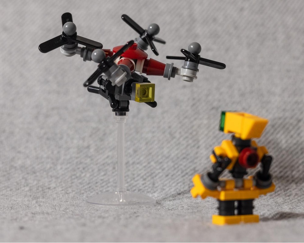 LEGO MOC Robotic Spotter Drone by Rovivruselos | Rebrickable - Build ...