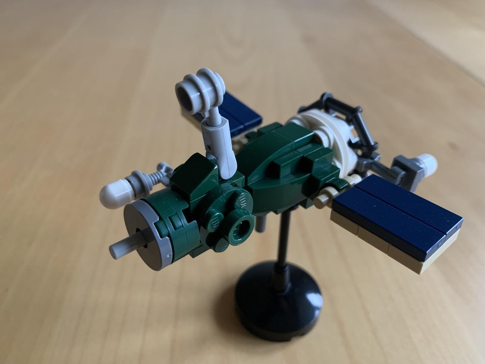 LEGO MOC Soyuz 7K-OK - 1:110 by JonHull | Rebrickable - Build with LEGO