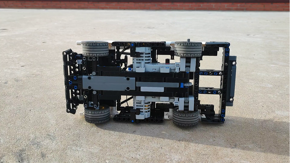 LEGO MOC Hoonitruck mini racer with 2 BuWizz Motors! by Another brick ...