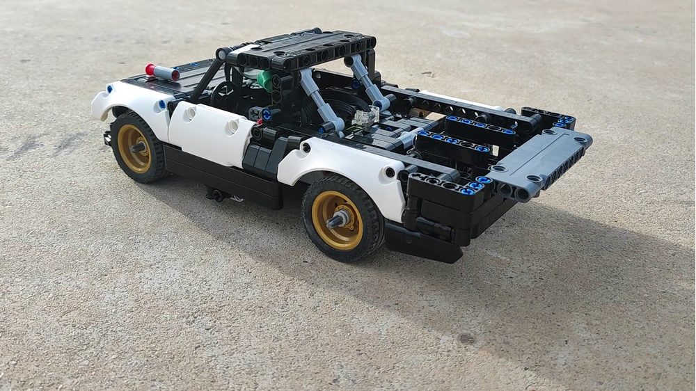 LEGO MOC Hoonitruck mini racer with 2 BuWizz Motors! by Another brick ...