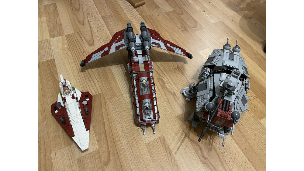 LEGO MOC Ahsoka Tano's LAAT - 2x 75362 alternative by zsoltom ...