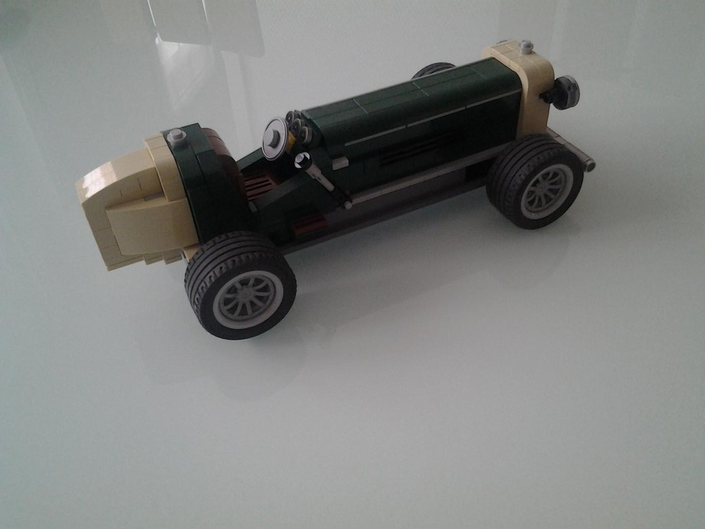 LEGO MOC Vintage Racing Car by FredL45 | Rebrickable - Build with LEGO