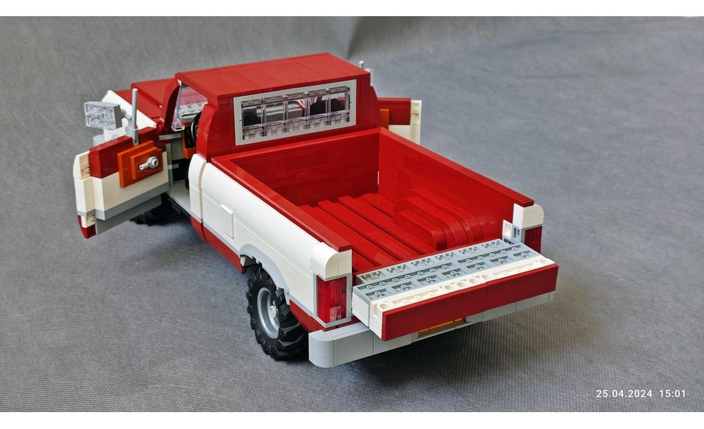 LEGO MOC Dodge RAM 1990 (1st generation) by syzygy87 | Rebrickable ...