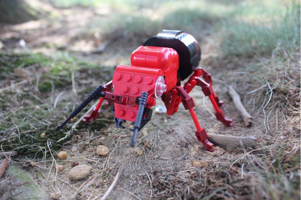 LEGO MOC The Fire Ant Queen (V1) by Groundedbuilder | Rebrickable ...