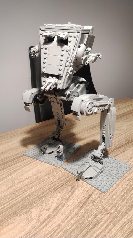 LEGO MOC AT-ST - UCS - large by RenjiFranz | Rebrickable - Build with LEGO