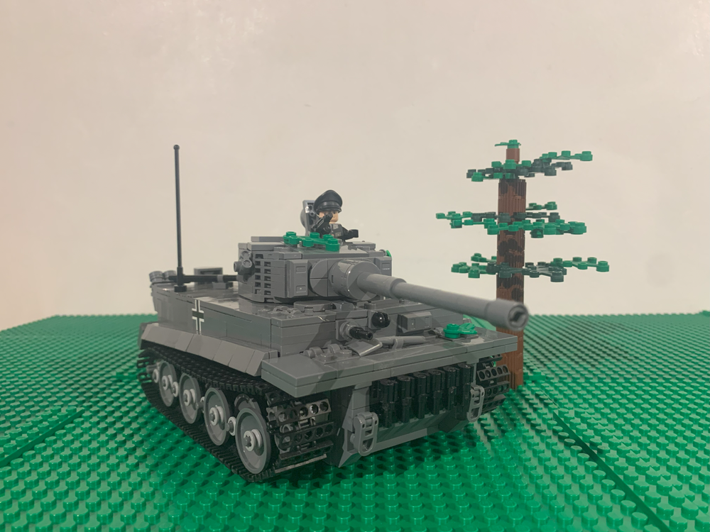 LEGO MOC Tiger 1 tank by Sean.1 | Rebrickable - Build with LEGO