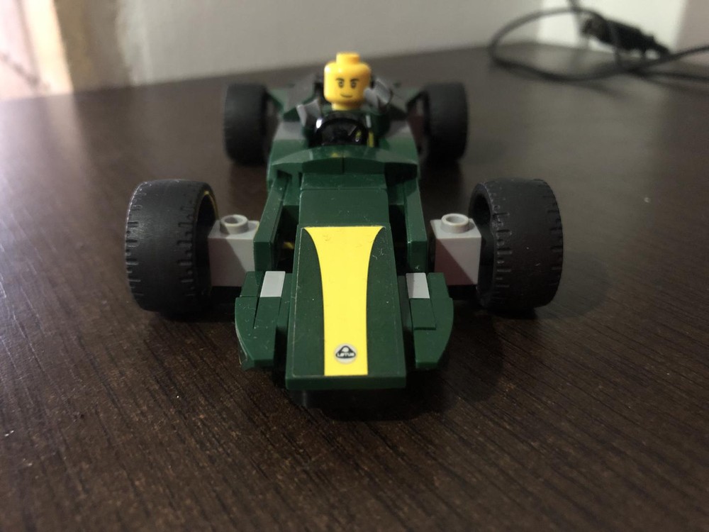LEGO MOC F1 Lotus 49 by ZacMontesquieu | Rebrickable - Build with LEGO