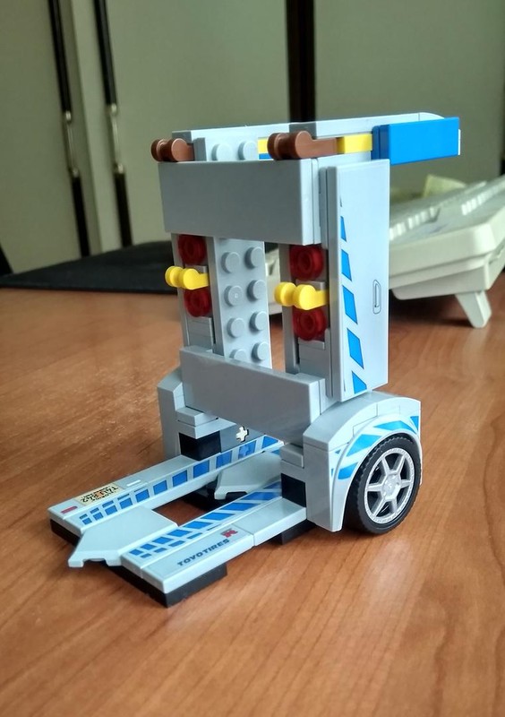 LEGO MOC Dolly skyline by MM Design | Rebrickable - Build with LEGO