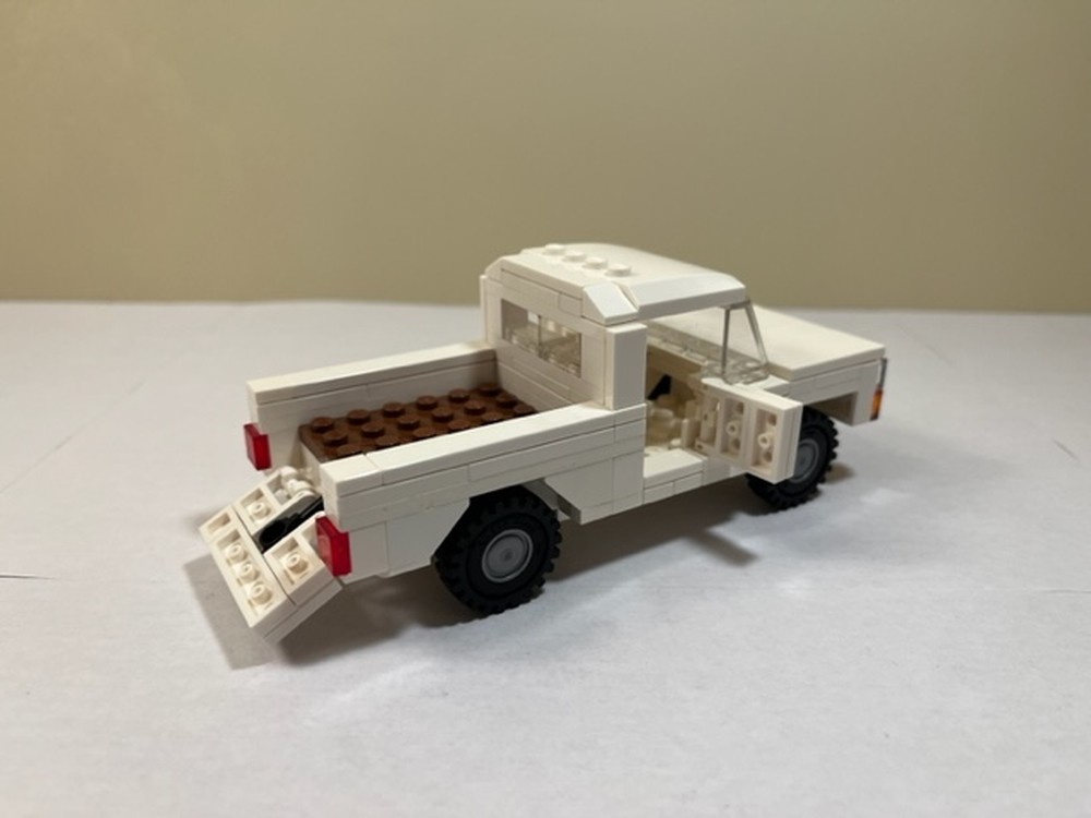 LEGO MOC Pickup Truck by Brown_Bricks | Rebrickable - Build with LEGO