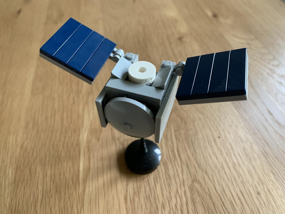 LEGO MOC OSIRIS-REx & OSIRIS-APEX (Asteroids) - 1:70 by JonHull ...