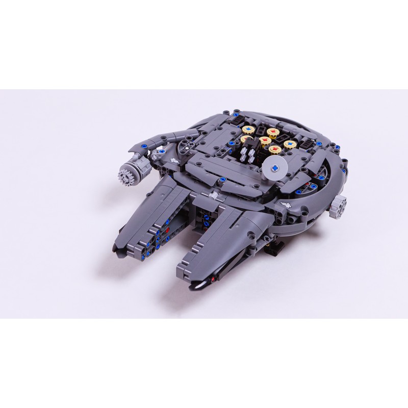 LEGO MOC-182839 Millennium-Falcon | Corellian YT-1300 Light Freighter ...