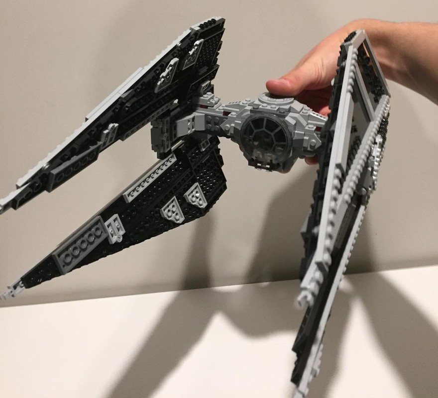LEGO MOC Tie Interceptor (Alt) by Tulips | Rebrickable - Build with LEGO