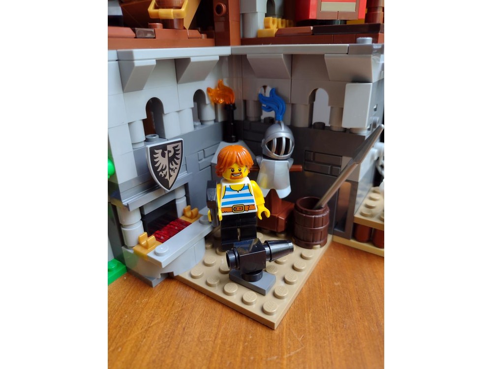 LEGO MOC Medieval Castle Habitats — 31120 by McScottyBricks ...