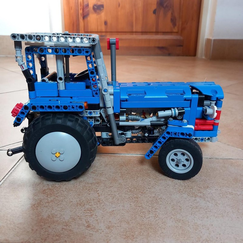 LEGO MOC Zetor 3511 by justsunka | Rebrickable - Build with LEGO