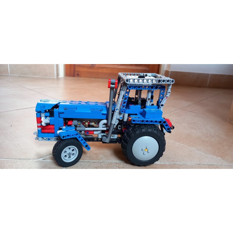 LEGO MOC Zetor 3511 by justsunka | Rebrickable - Build with LEGO