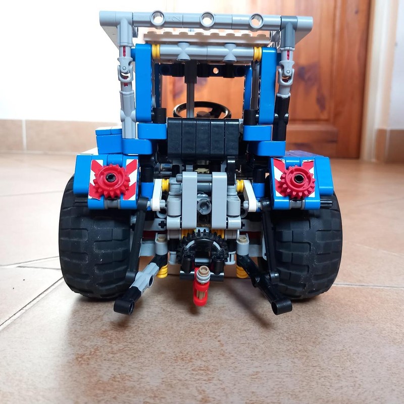 LEGO MOC Zetor 3511 by justsunka | Rebrickable - Build with LEGO