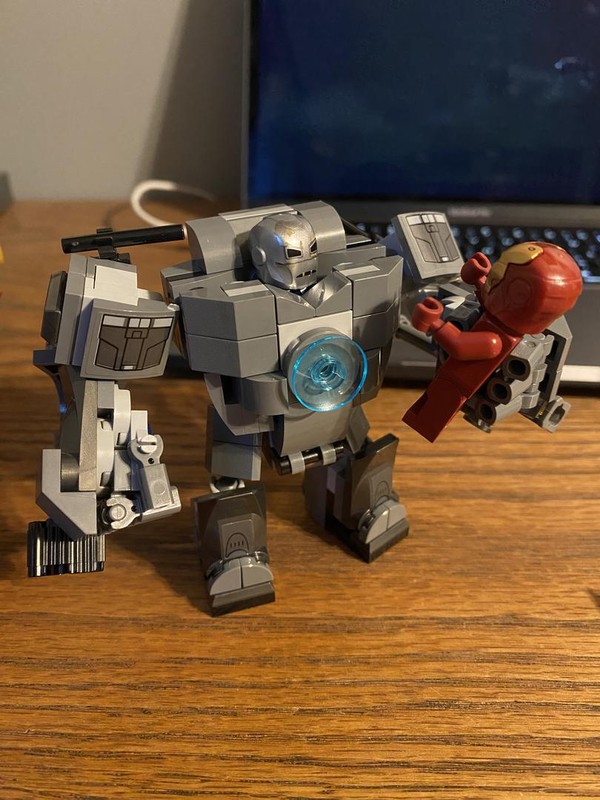 LEGO MOC Iron Monger (in-scale) by J0SH1CUS | Rebrickable - Build with LEGO