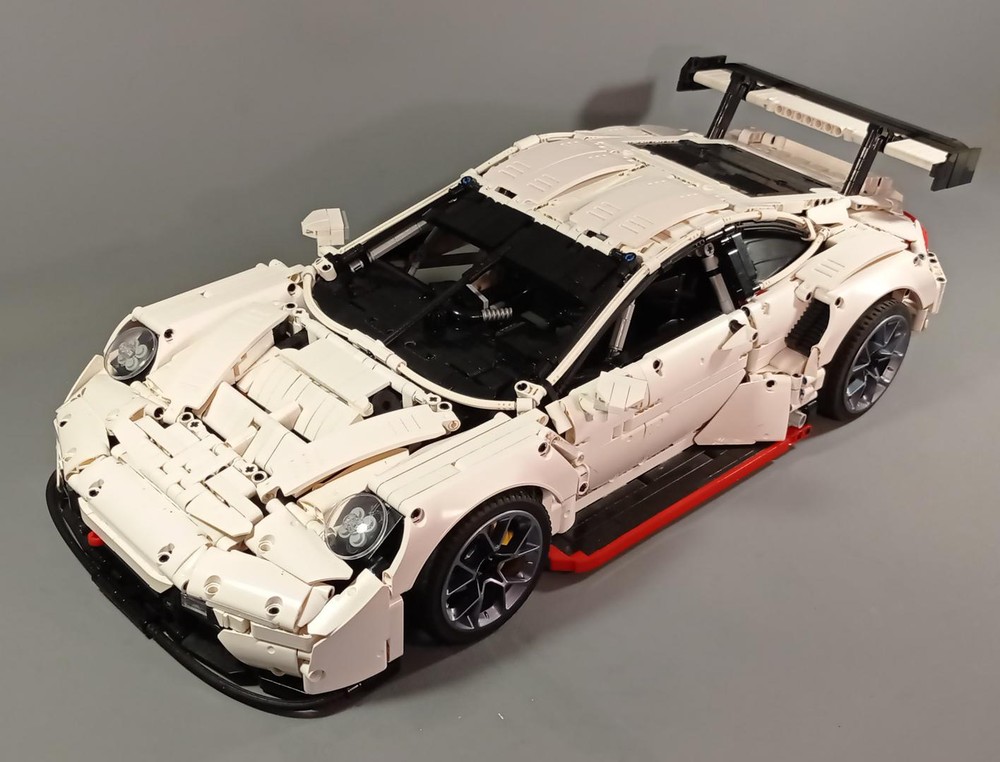 LEGO MOC Porsche 911 992 RSR 2019 by Antoine11 | Rebrickable - Build ...