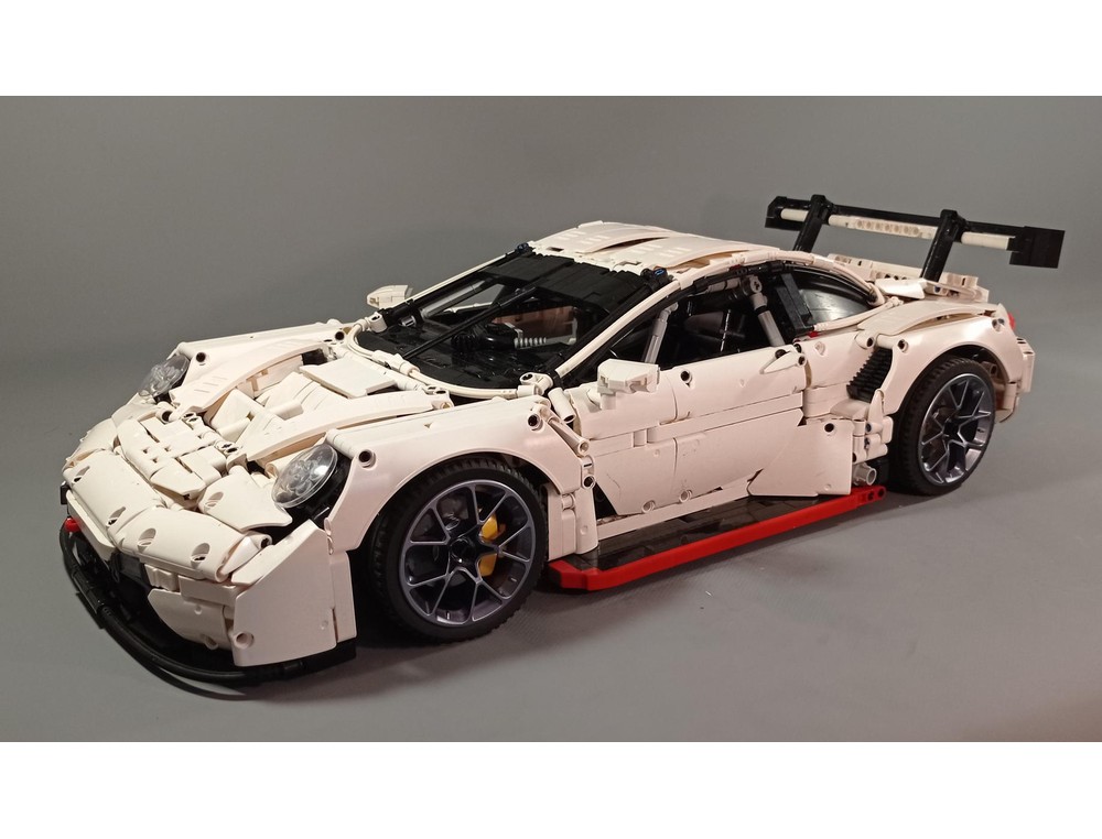 LEGO MOC Porsche 911 992 RSR 2019 by Antoine11 | Rebrickable - Build ...
