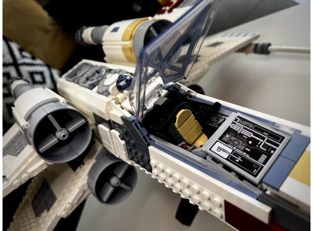 LEGO MOC 75355 X Wing Starfighter UCS - MOD by GotB | Rebrickable ...