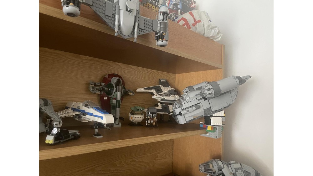 LEGO MOC Multi-purpose, multi-model bookshelf display by zsoltom ...