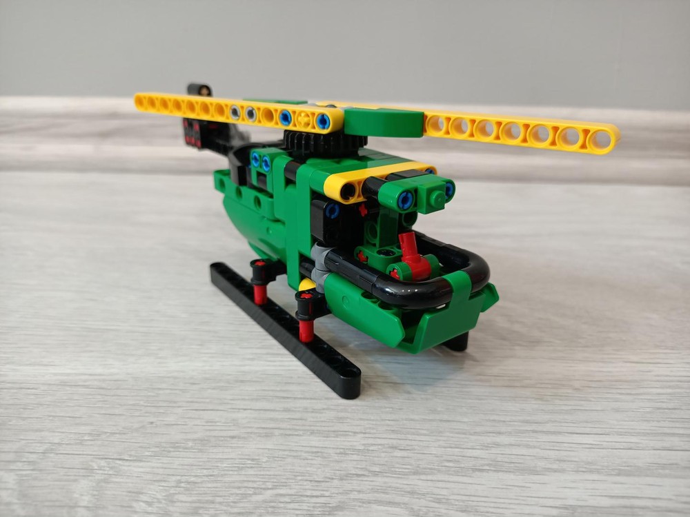 LEGO MOC 42136 - Helicopter transport by XaeroZKota | Rebrickable ...