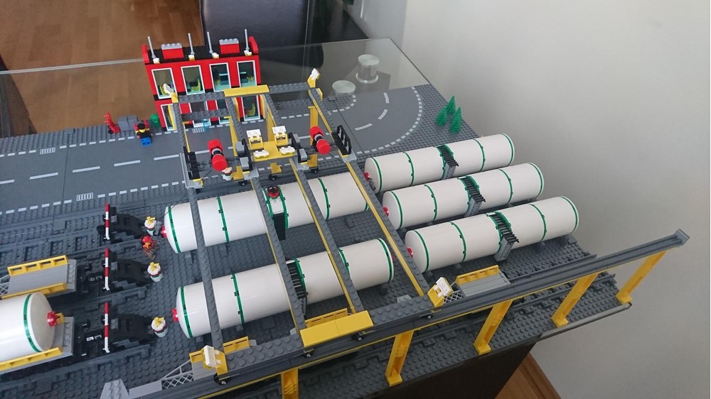 LEGO MOC Gantry Crane modeled on 60052 Gantry by Gemiini | Rebrickable ...