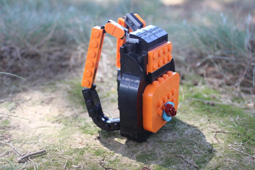 LEGO MOC (G) - Max’s Backpack by Groundedbuilder | Rebrickable - Build ...