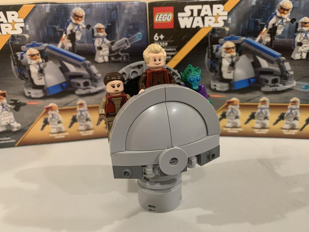 LEGO MOC Chancellor's Senate Seat by jakemakes | Rebrickable - Build ...