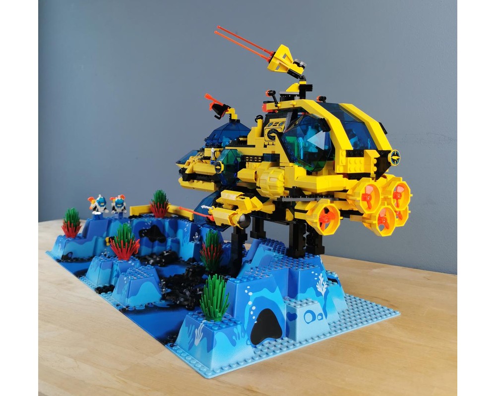 Lego Moc Aqua Nautilus By Brickvink Rebrickable Build With Lego