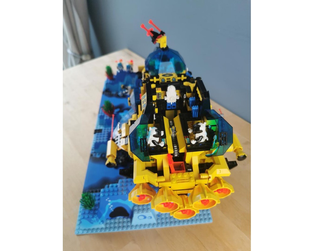 LEGO MOC Aqua Nautilus by BrickVink | Rebrickable - Build with LEGO