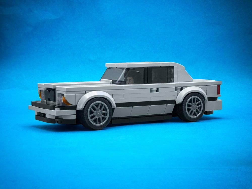 LEGO MOC Bimmer 750iL from Tomorrow Never Dies by IBrickedItUp ...