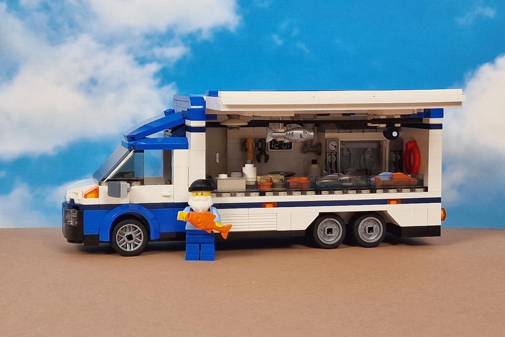 LEGO MOC Fresh Fish Van by nevertooold68 | Rebrickable - Build with LEGO
