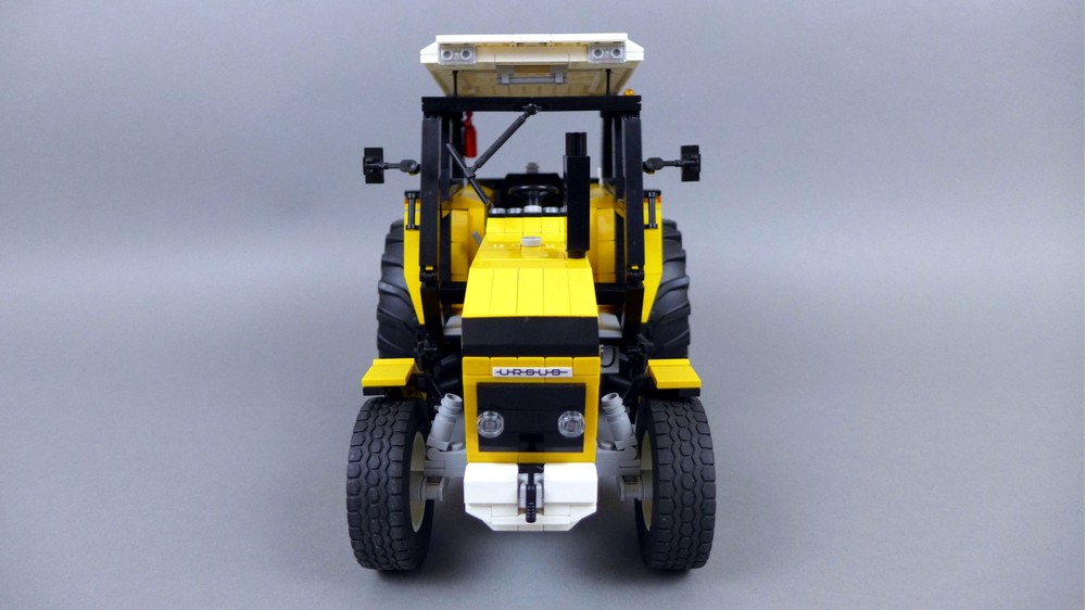 LEGO MOC Ursus 912 - Yellow version by M_longer | Rebrickable - Build ...
