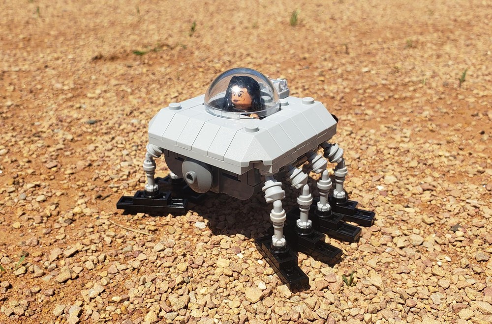 LEGO MOC Void Spider TX-3 Air Taxi - Minifig Scale by Bricksota ...