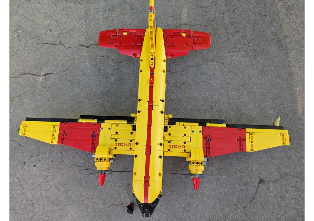 LEGO MOC C-47 Skytrain (42152 Firefighter Aircraft) by jpgon ...