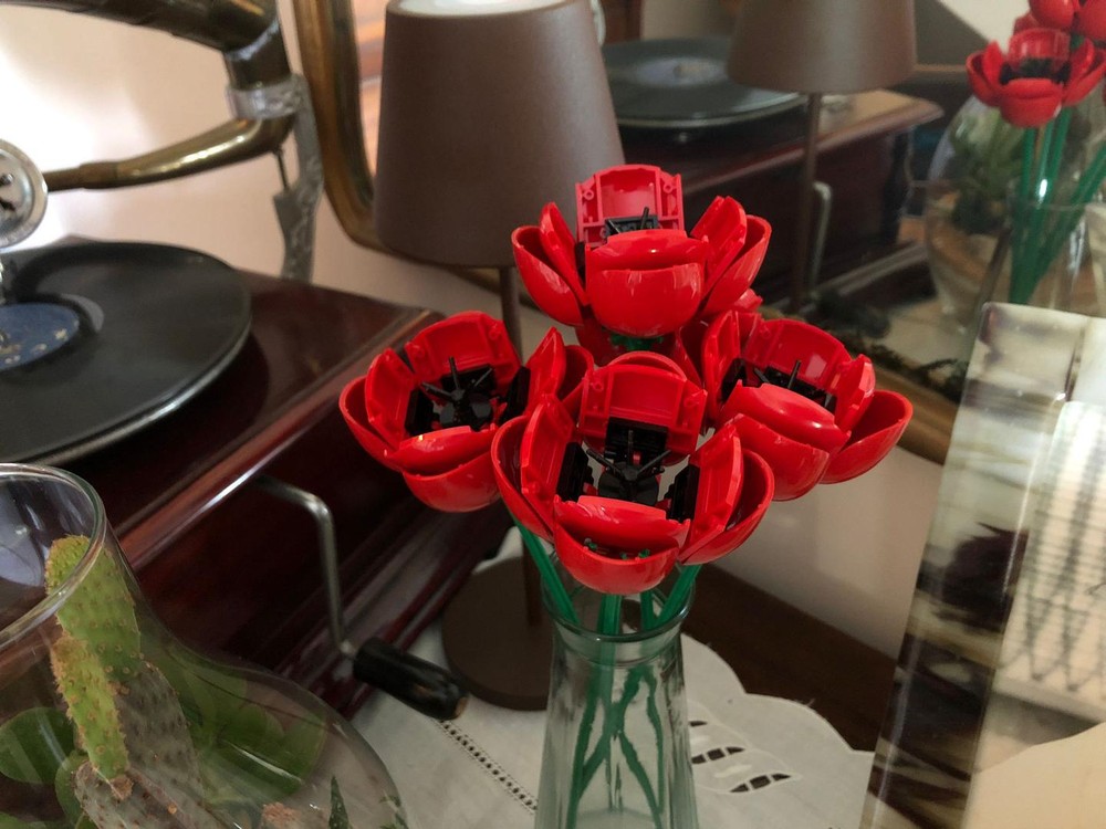 LEGO MOC-185014 poppies by Fontah2 | Rebrickable - Build with LEGO