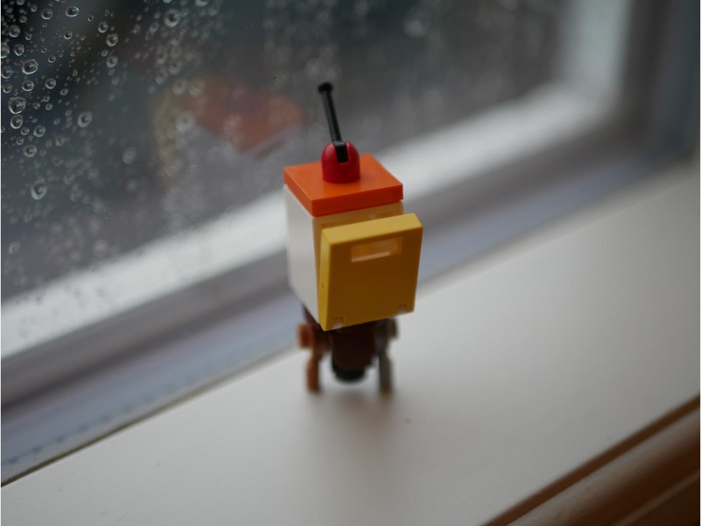 LEGO MOC Robot companion from Lego Builder’s Journey by andreaskg ...