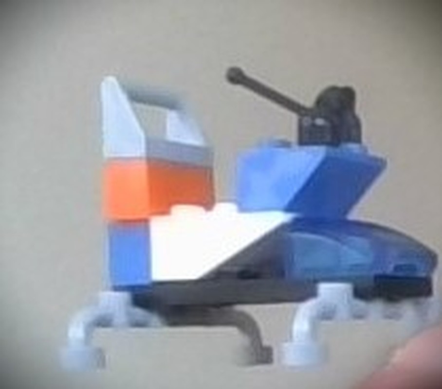 LEGO MOC Weird minifig-scale vehicle by Giggity | Rebrickable - Build ...