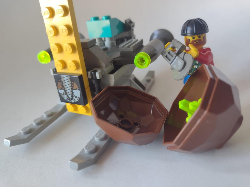 LEGO MOC Rock Raiders 4920 The Lava Lifter by wadapan | Rebrickable ...