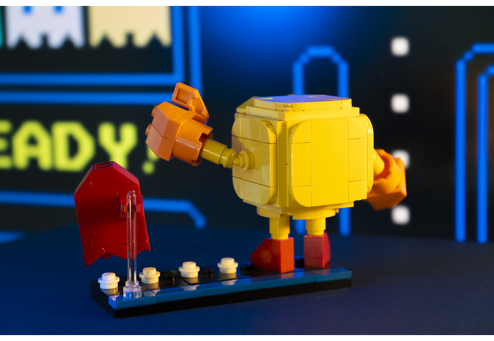 Lego Moc Pac Man Kinda Brickheadz By Hoverfrog Rebrickable Build