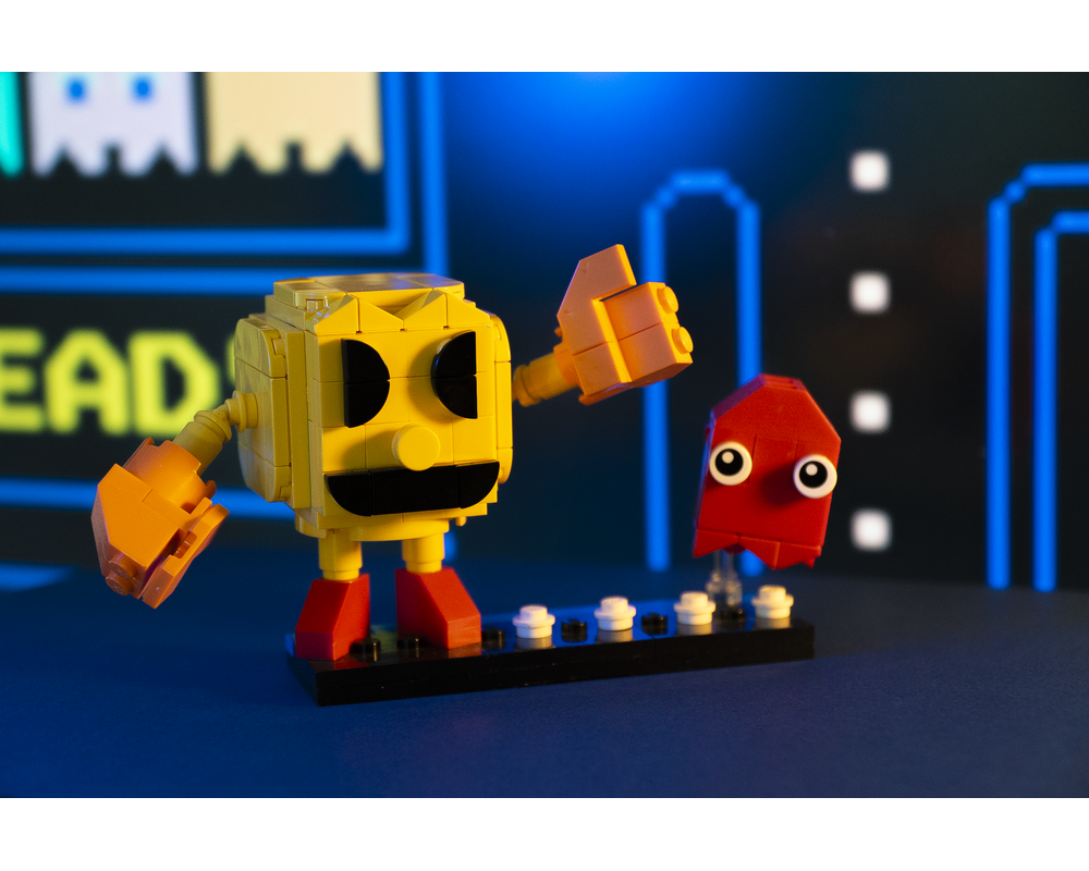 LEGO MOC Pac-Man (Kinda) Brickheadz by Hoverfrog | Rebrickable - Build ...