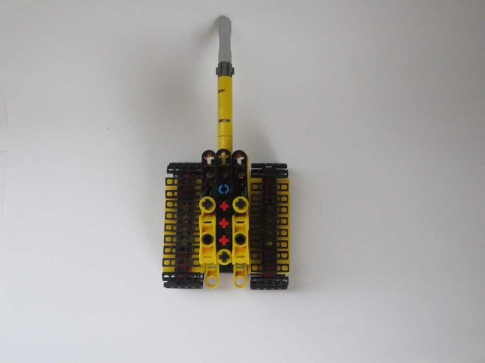 LEGO MOC 42163 Tank by Spanatorul_Drăguț | Rebrickable - Build with LEGO