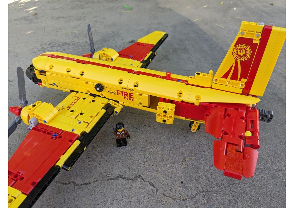 LEGO MOC C-47 Skytrain & P-47 Thunderbolt (42152 Firefighter Aircraft ...