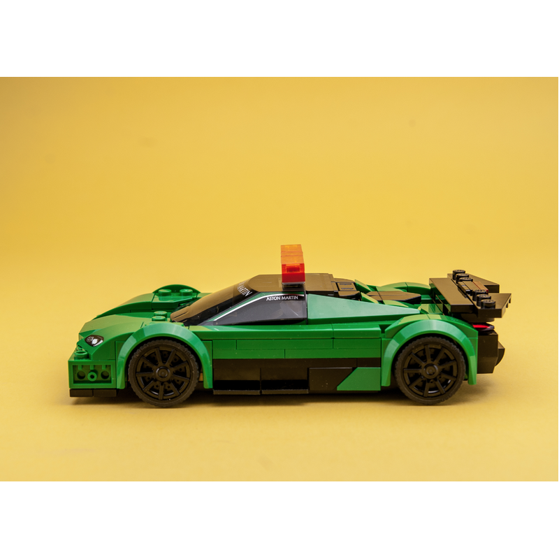 LEGO MOC 76925 Different Safety Car by Keep On Bricking | Rebrickable ...