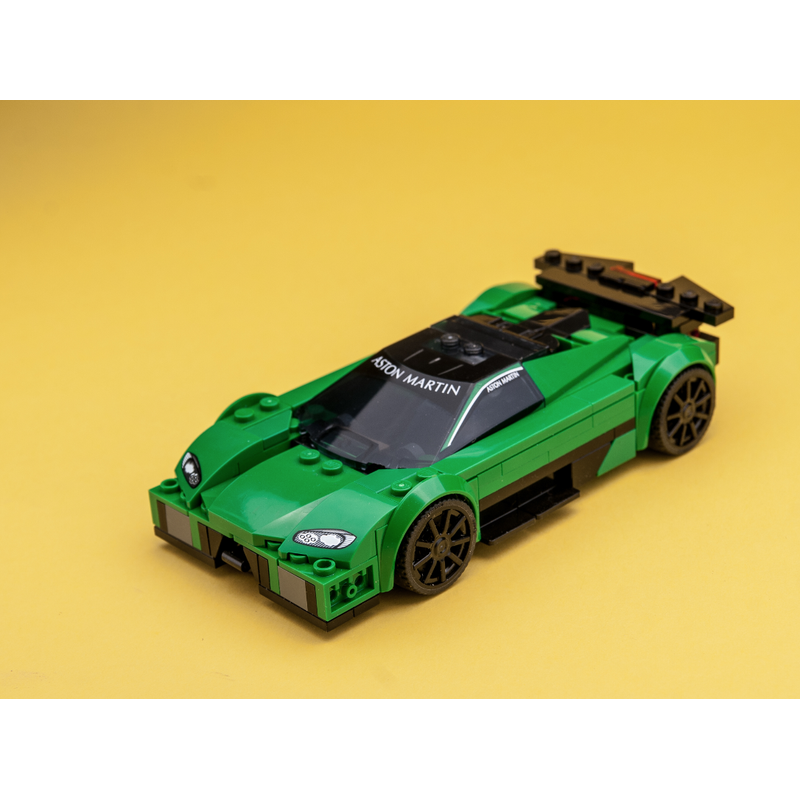LEGO MOC 76925 Different Safety Car by Keep On Bricking | Rebrickable ...