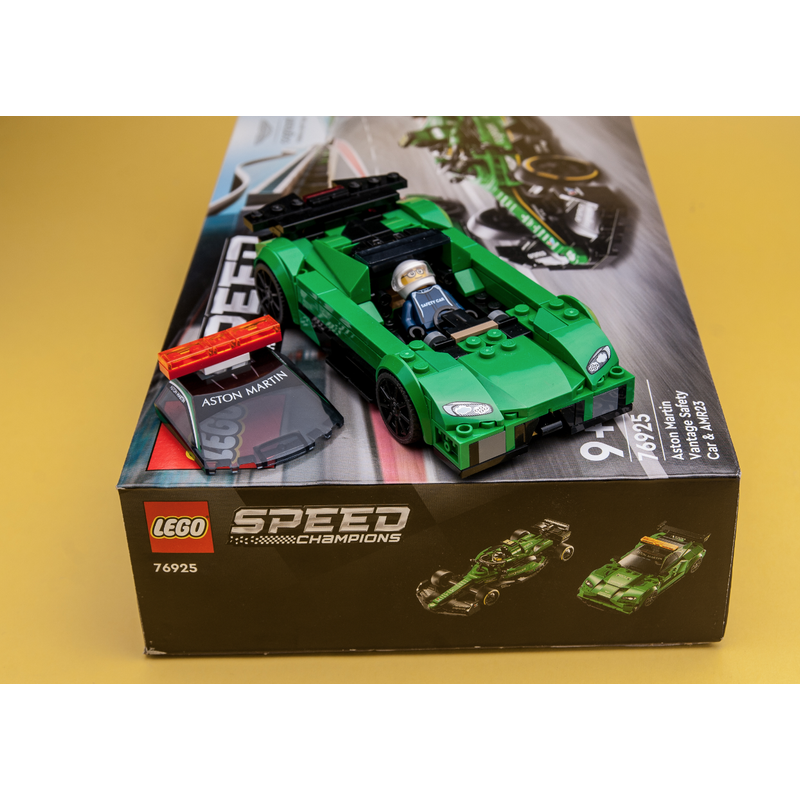 LEGO MOC 76925 Different Safety Car by Keep On Bricking | Rebrickable ...