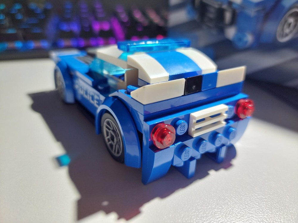 LEGO MOC 60312 - M4 Police Car by PapaJosh295 | Rebrickable - Build ...