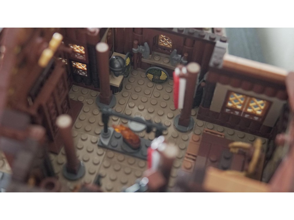 LEGO MOC Meduseld from Lord of The Rings by zxql | Rebrickable - Build ...