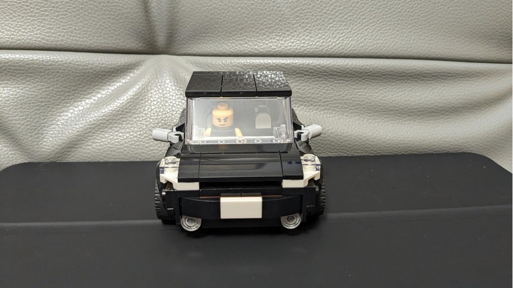LEGO MOC Toyota iQ by sdcwan006 | Rebrickable - Build with LEGO